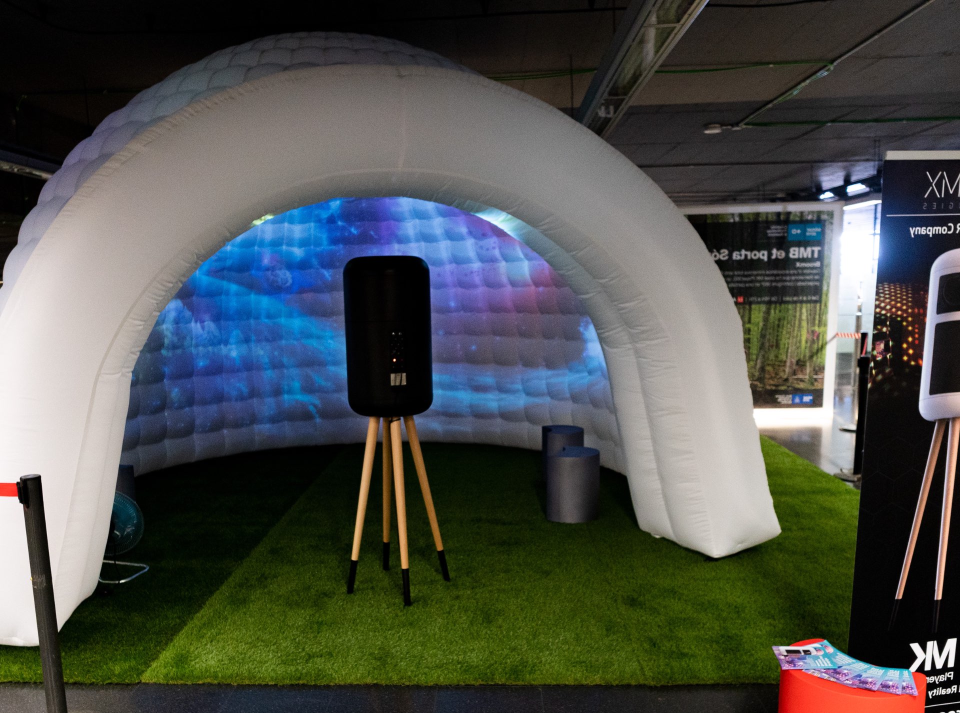 Cinematic experience | Broomx Technologies - Immersive solutions